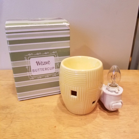 Scentsy | Accents | Scentsy Mini Plugin Warmer Buttercup Weave | Poshmark